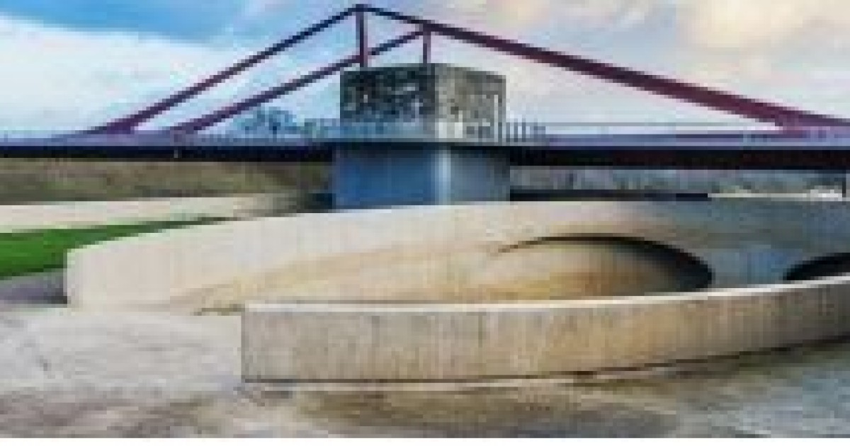 Over Uitstap Brug Vroenhoven & Champignonkwekerij grot Kanne - 44 deeln ...